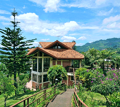 Costa Rica Mountain Homes
